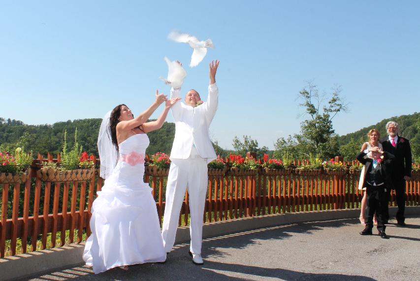 Unique Wedding Traditions From Around the World: Top 10 Rituals